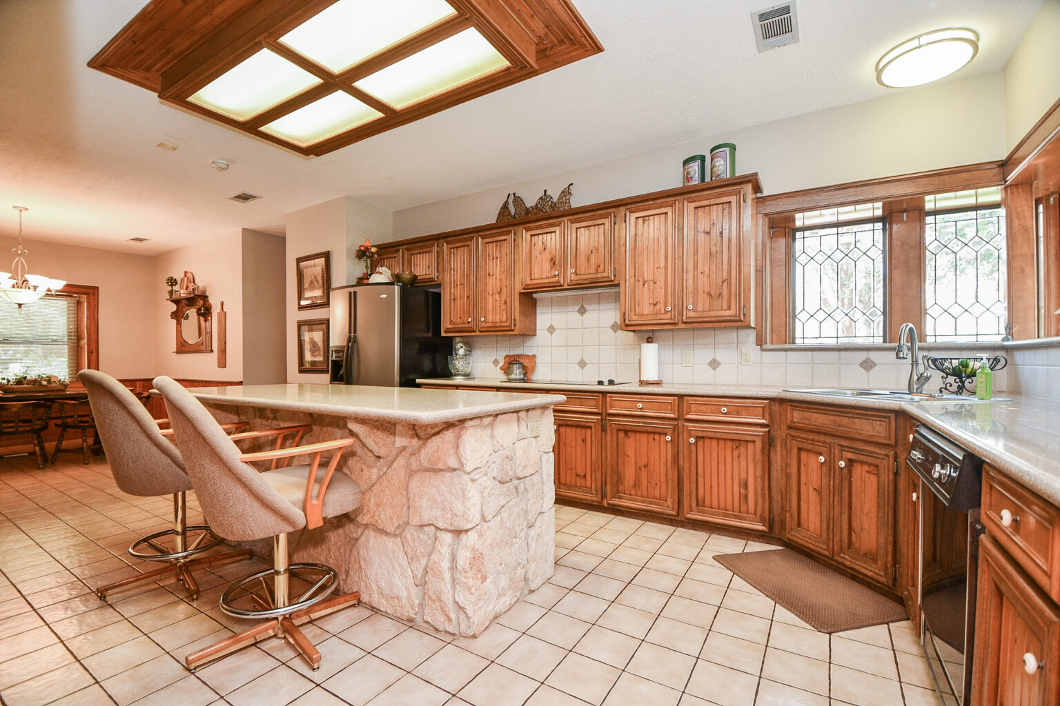 10703 Hidden Lake Lane : Cori Radley & Co. | Real Estate